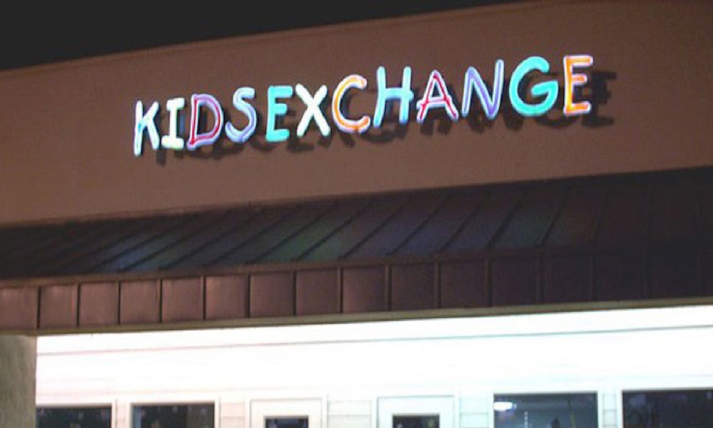 bad-letter-spacing-kids-exchange - Can U Still Hear Me